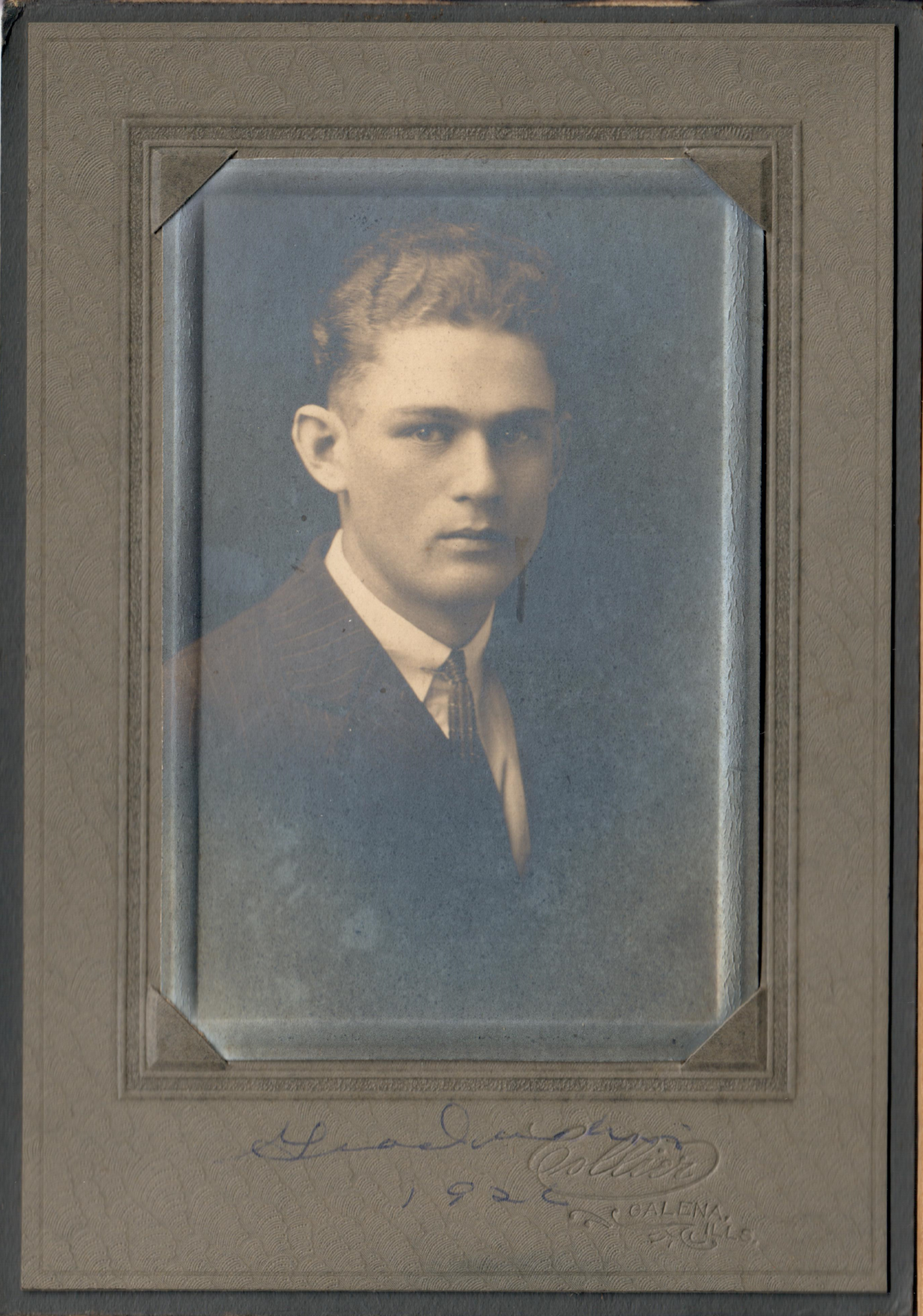 Howard Raymond Willis – Old Family Albums